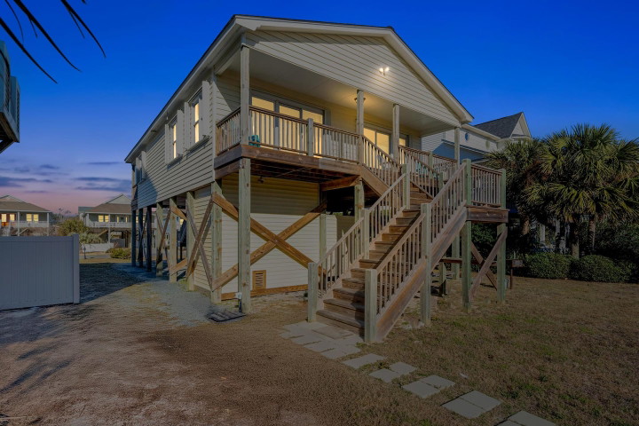 The Live, Laugh, Lounge 2nd Row Beach Home - Oak Island, NC
