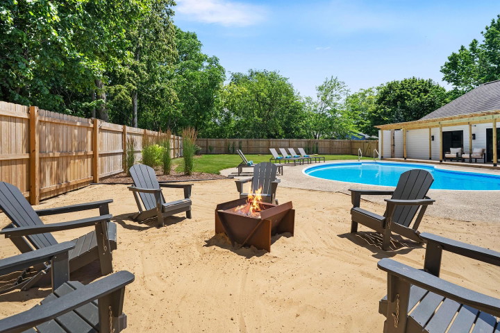 7br Retreat Heated Pool Walk To Douglas - Saugatuck, MI