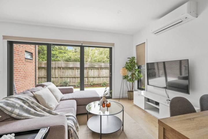 Stayau Modern 4brm Th Bayswater - Croydon, Australia