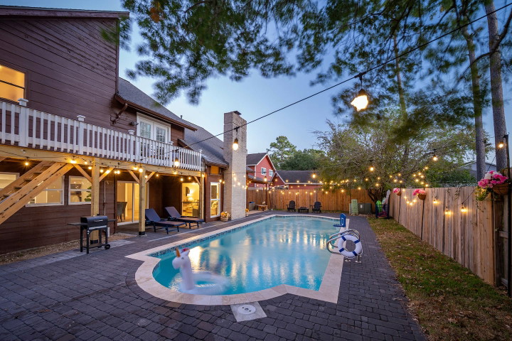 Iahfamily Retreatlake Houstonpoolbalcony - 휴스턴