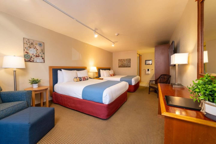 Double Queen Comfort At The Inn - Leavenworth, WA