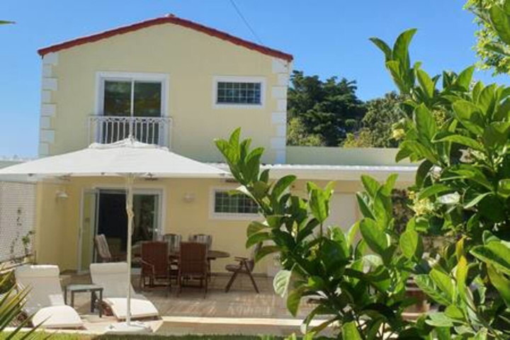 Superior 4-star Apartment With 2 Bedrooms, 2 Bathrooms, Loggia And Swimming Pool - Claremont