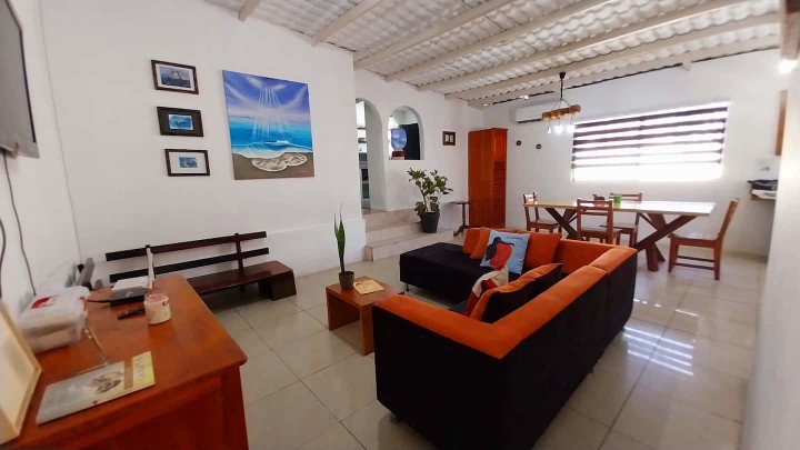 Spacious And Bright House "Genovese Family House" - Puerto Ayora