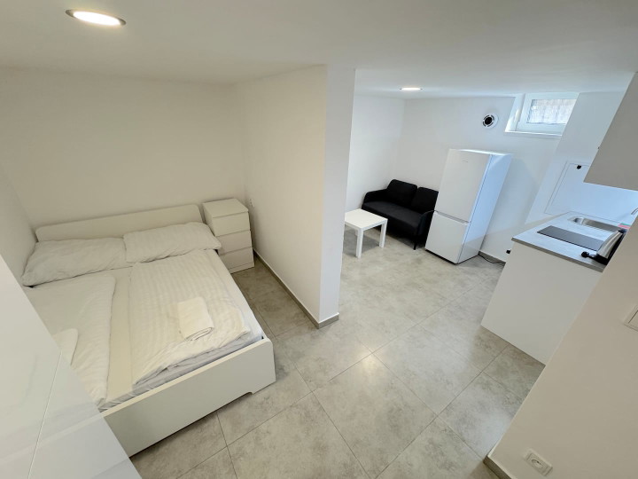Krásny Apartment - Apartment 6 Near The Center - Pozsony