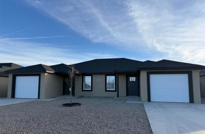 Lux Apt B - New Mexico