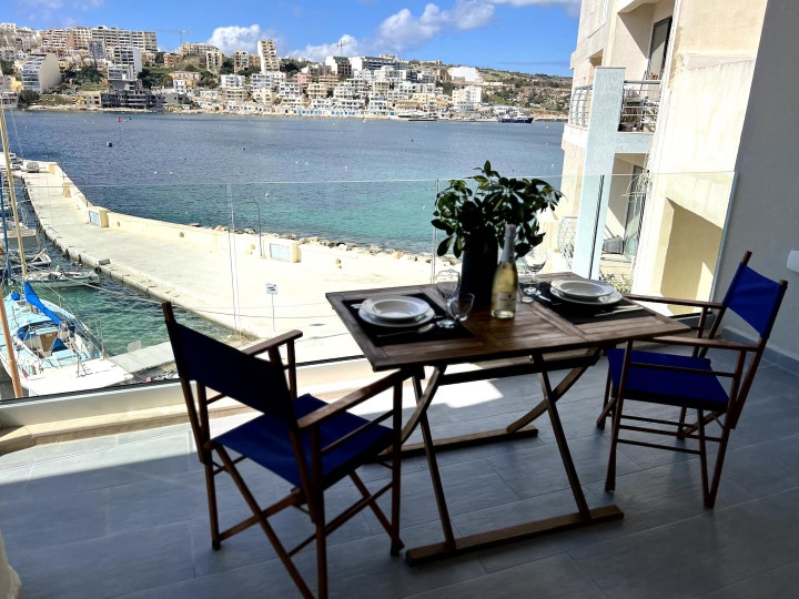 Sea View Studio In St Pauls Bay - Malta