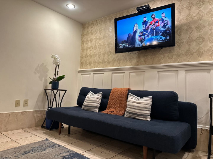 (Lively Spacious Central) Getaway In Bloomingdale - Takoma Park, MD