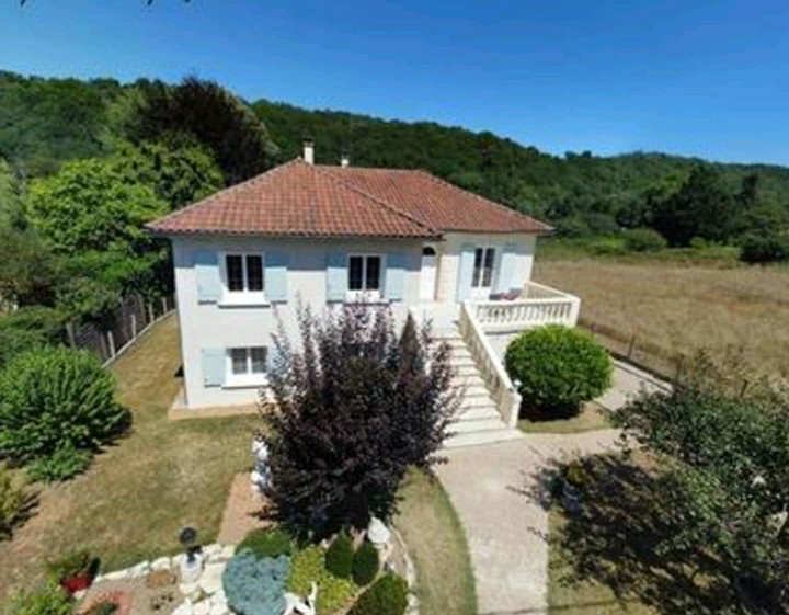 Appart 57 M2 Au Calme , Piscine à Prox. - Périgueux