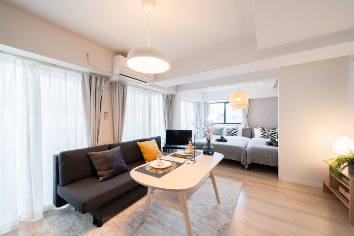 Asakusa/kuramae Area: Akihabara, Ginza, Ueno, Narita Airport Without Transfers, Apartment With A Double Bed And Sofa Bed... - Akihabara