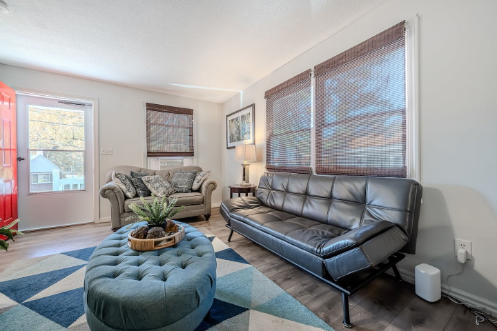 Thomas's Cozy Duplex - Centrally Located - スプリングフィールド, MA