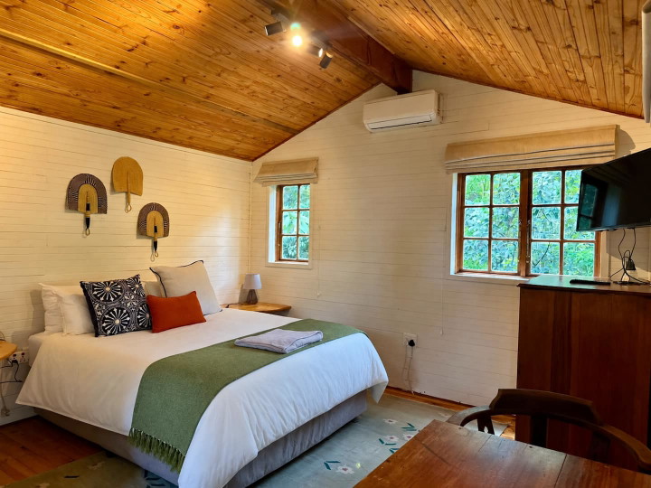 Peaceful Garden Cabin, A Cosy Midlands Retreat - Howick