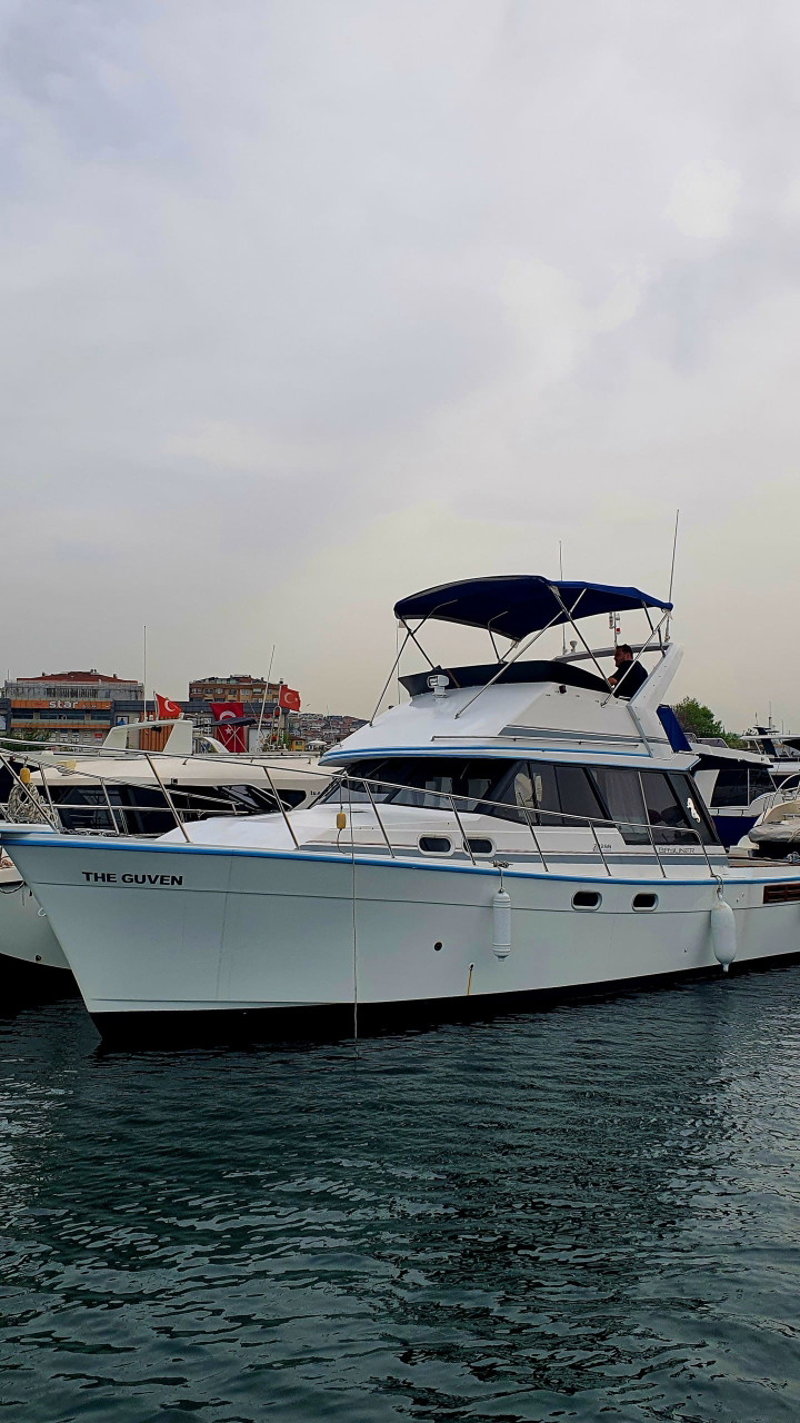 Setur Marina Da Konforlu Tekne. - Yalova