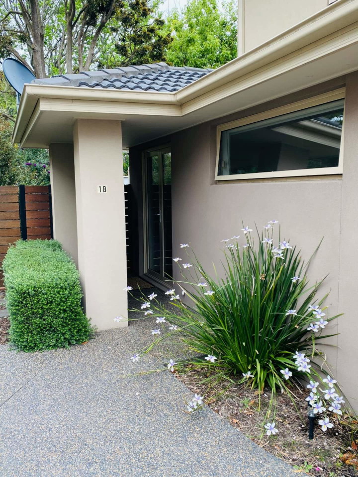 Modern Beachside Townhouse In Frankston South - Frankston