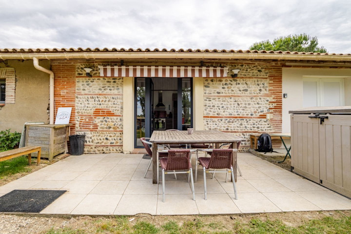 Gîte Du Limouzin 6 Personnes, Merville 31330 - Cornebarrieu
