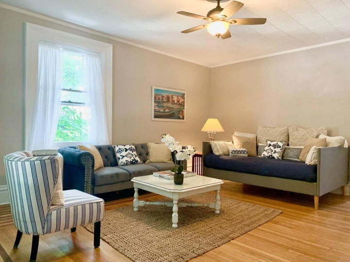 Cozy Casa: Downtown Digs! - Valparaíso, IN