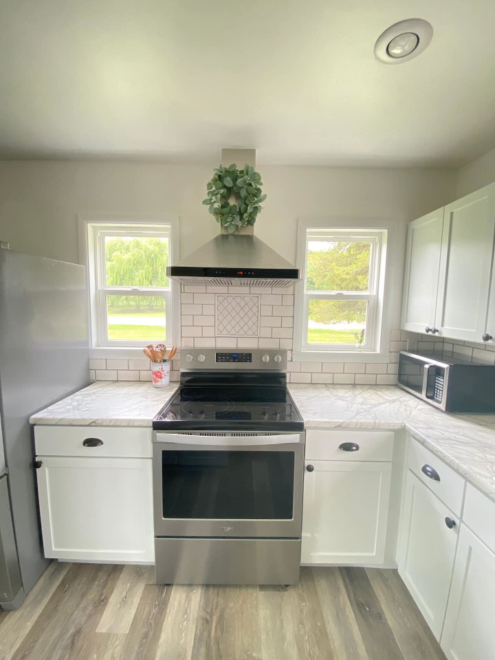 Cozy Farmhouse Close To Devils Lake & Wis. Dells - Baraboo, WI