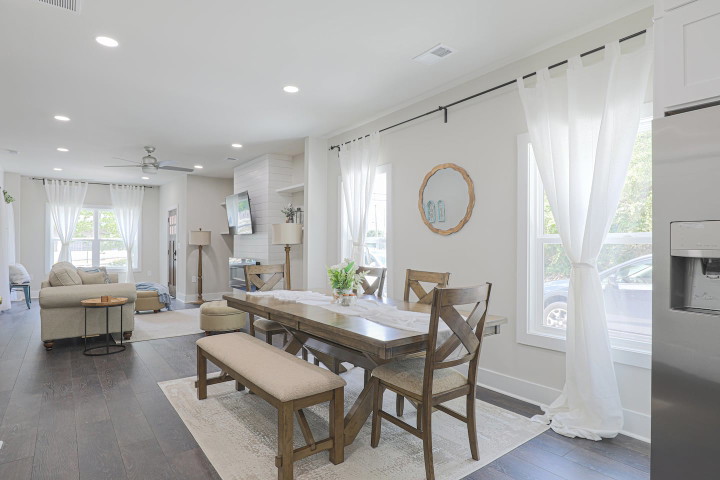 Southern Luxury Cottage Located In The Heart Of Atlanta | Sleeps 12 - Atlanta, GA