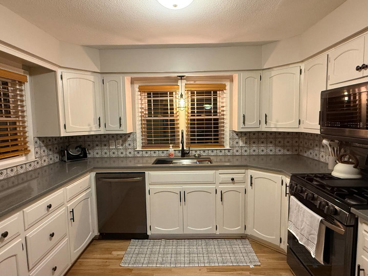 Cozy Retreat In The Heart Of Ankeny - Ankeny, IA