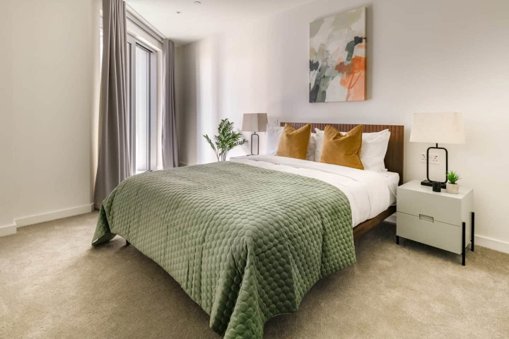 Stunning 3 Bed In Battersea W/ Pool, Gym & Rooftop - London