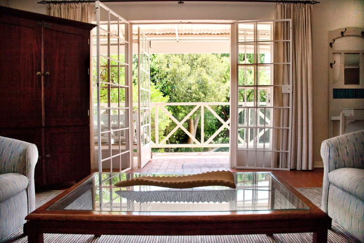 Apartment On 2nd Parktown North Spacious & Homely - Johannesburg