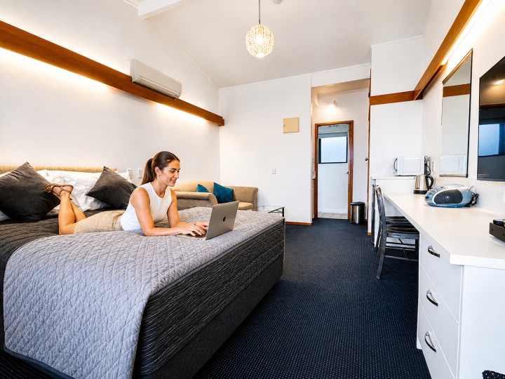 Compact, Cosy Studio - Gisborne