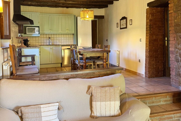 Casa Torra, ÍNtimo, Acogedor, Lleno De História - Oliana