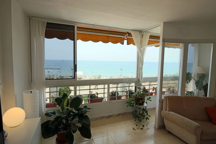 Sea View Apartment In Front Of The Beach - Alicante (Alacant)