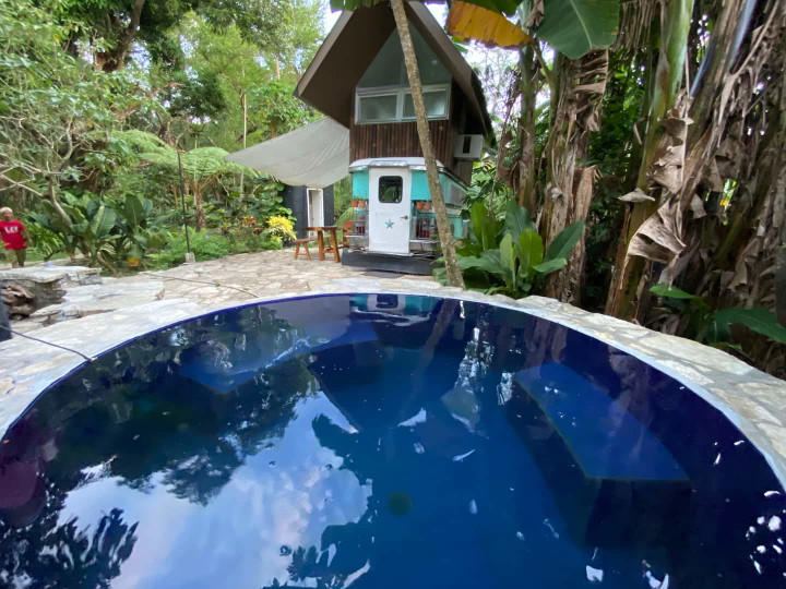 Jeepney Camper - Glamping In Tanay, Rizal. - Tanay