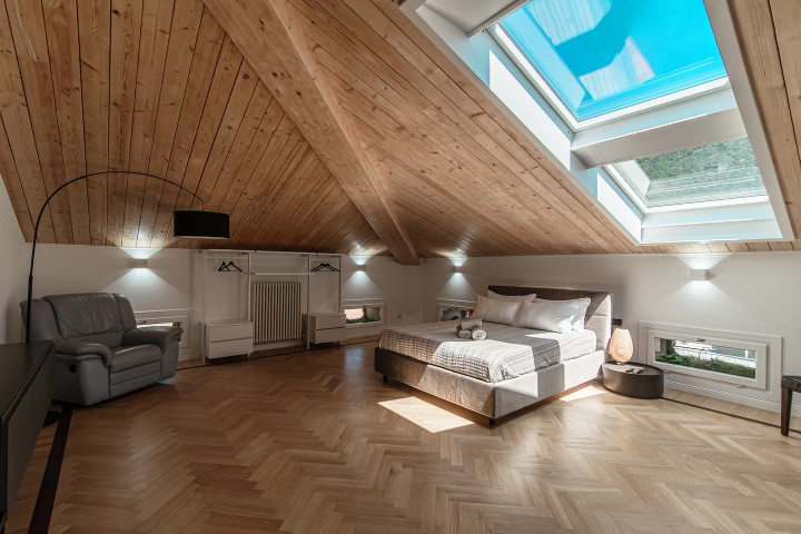 Attic 64 By "The House Of Travelers" - Como