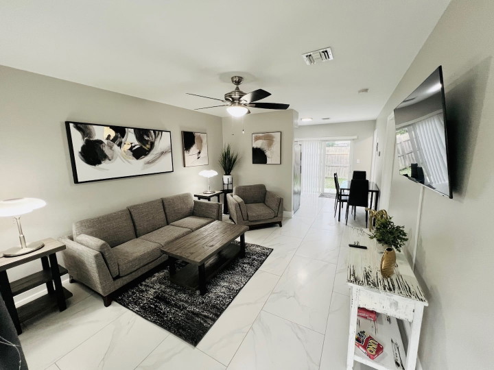 Ask About The Christmas Discount! - Tamarac