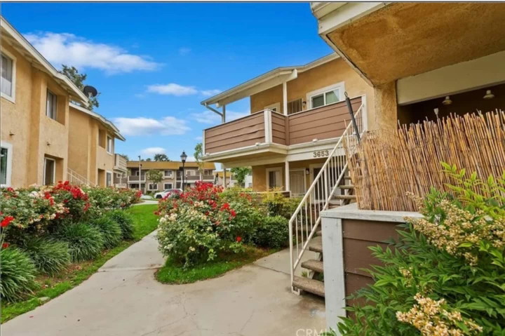 Full Condo In Ontario - Ontario, CA
