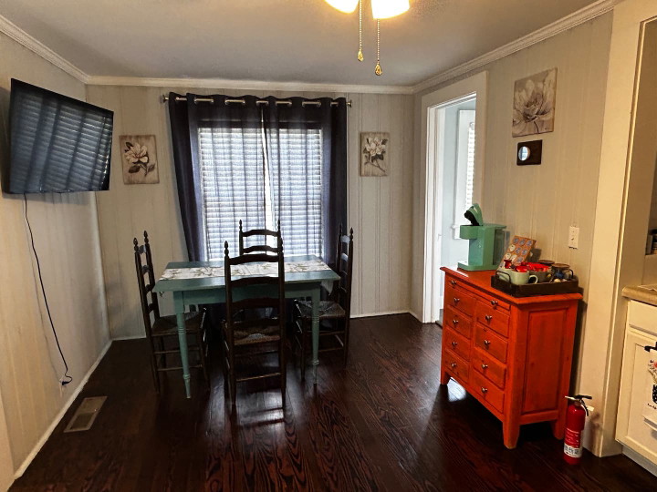 Full Bloom Hideaway Magnolia Apartment - Camden, SC
