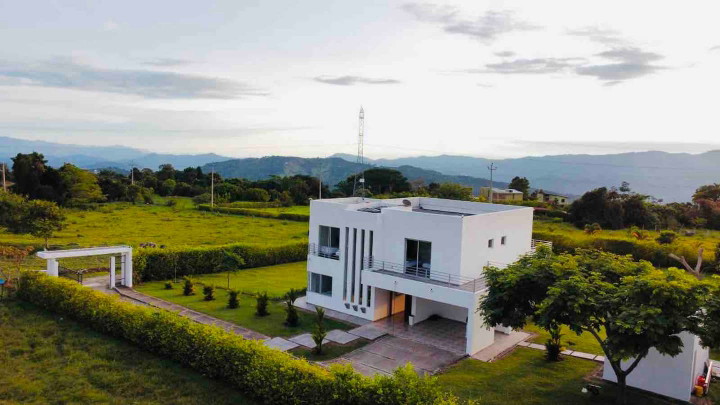 Villa Wanderlust Rtn 121412 - La Mesa