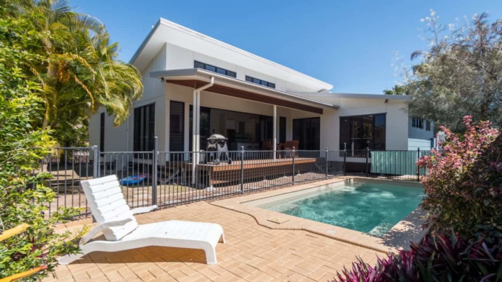 Barefoot Beach House - Magnetic Island
