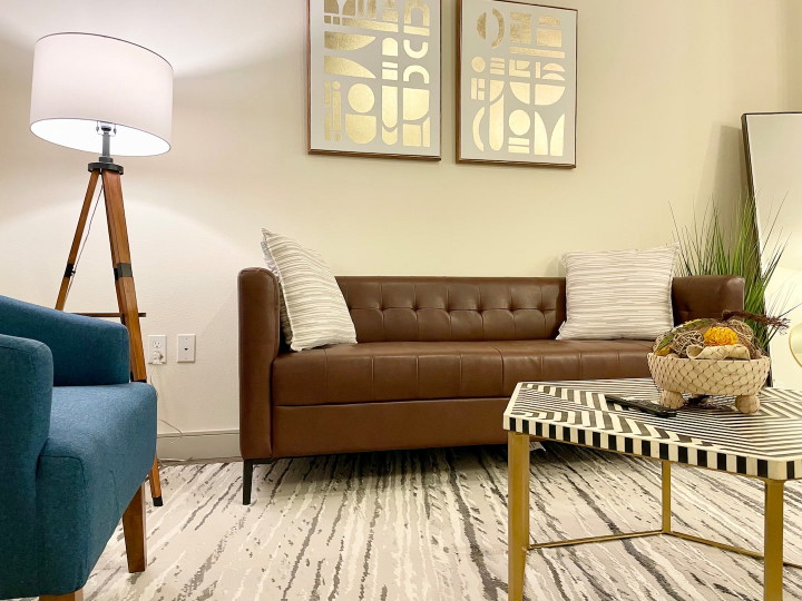 Walkable To Dj Plaza 1b1b Apt King Bed - Tustin, CA