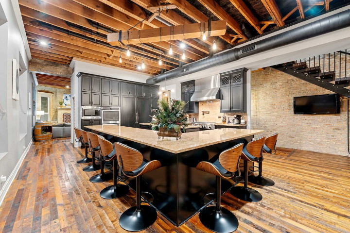 United Center Compound W/rooftop, Hot Tub, Sauna - Chicago
