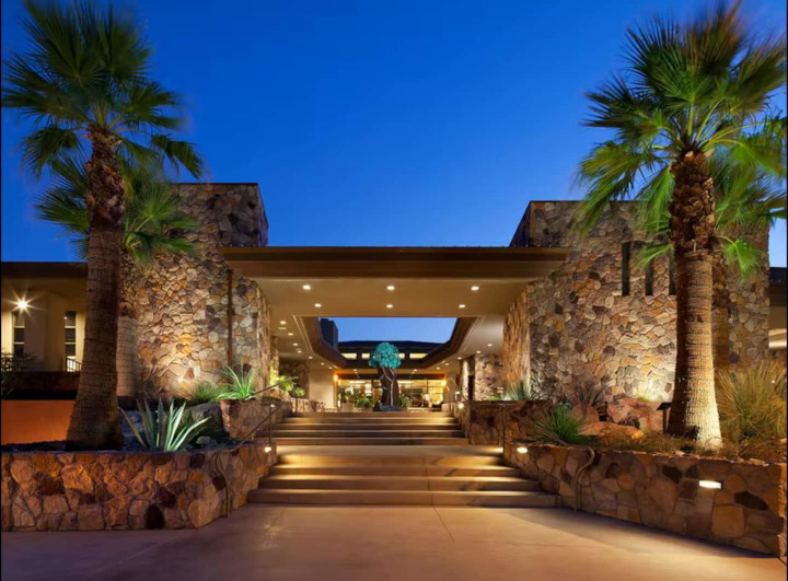Spacious One-bedroom Villa [Desert Oasis] - Palm Desert, CA