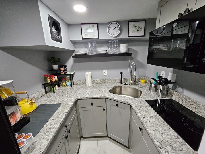 Luxury 2 Br Apt | Philly Airport Free Parking - Media, PA