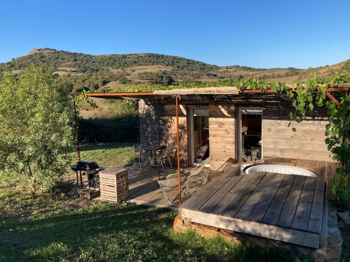 Ecowatt: Conteneur/ Jacuzzi Privé - Aude