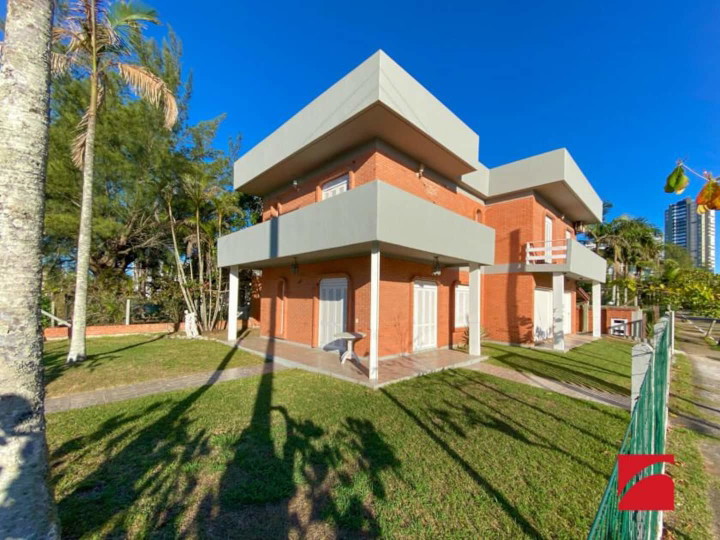 Casa Beira Mar Torres Praia Grande - Torres, Brasil