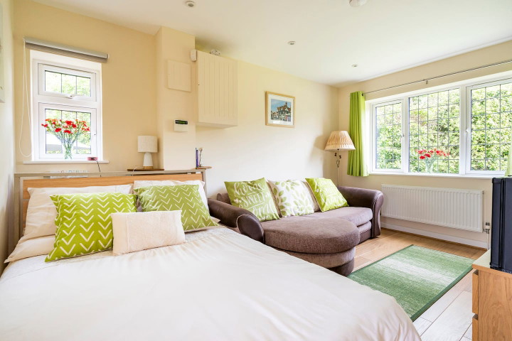 Self-contained, Peaceful Suite, Close To Beach - Herne Bay