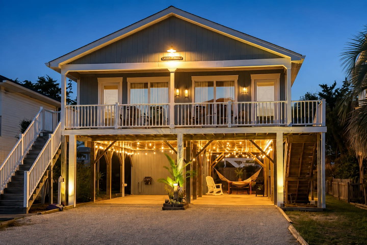 Marsh View Cottage, 5 Min Walk To Beach, Icw Views - Holden Beach, NC