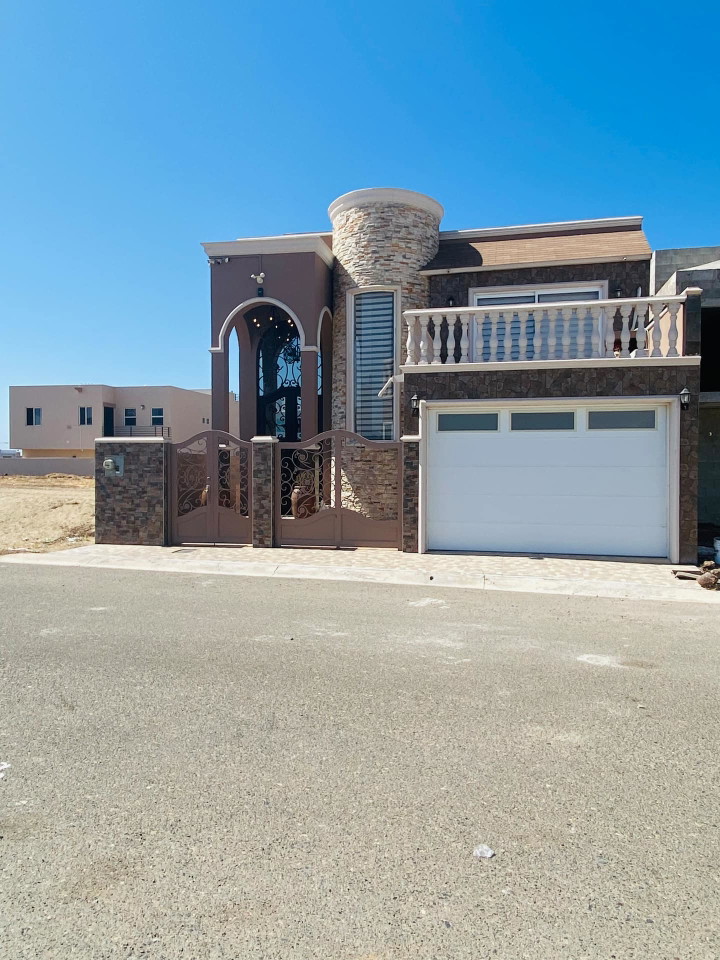 Nice 4-bedroom House - Rosarito
