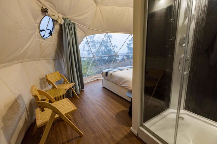 Deluxe Dome With Private Kitchenette & Bathroom - Triabunna