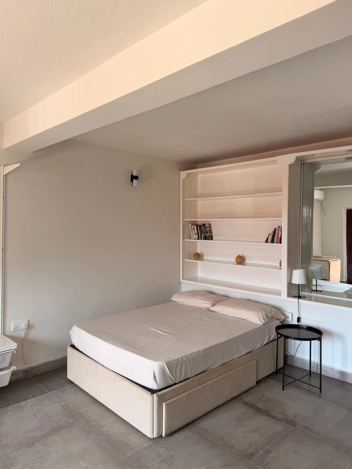 Yulie House Apt. 1 - Freetown