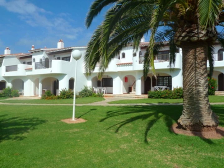 Apartamento En Planta Baja, Zona Son Bou Gardens - Menorca