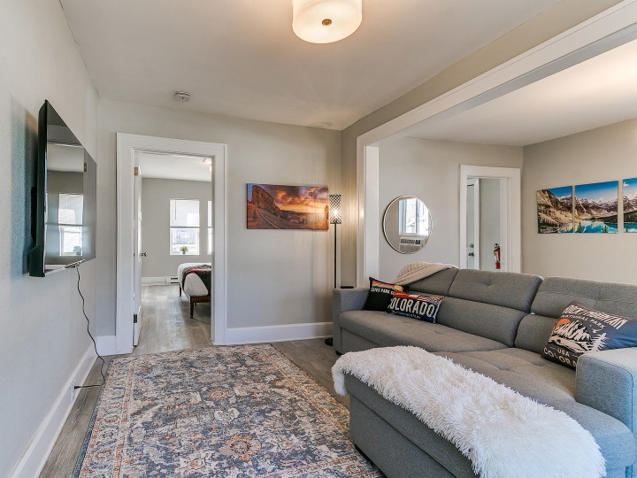 King Bed/large Apt/fast Wi-fi/drake University - Des Moines, IA