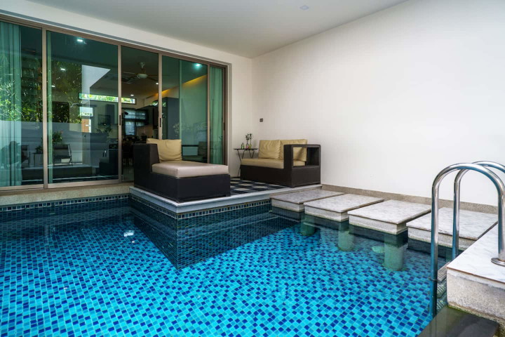Beachfront Duplex Lustrous Villa, With Pool - Phuket district, Thailand