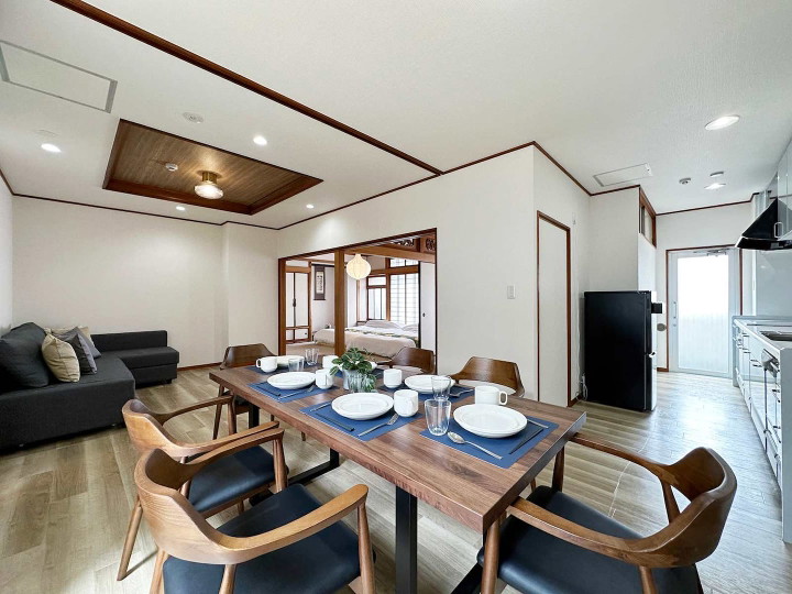 Expansive 4br Apartment In Vibrant Area - Japan