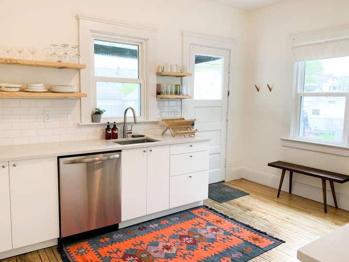 Collette House - Regina's Side *Free Ev Charge* Ac - Berea, OH